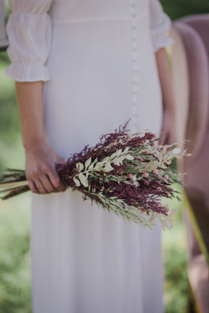 Ramo de novia preservado de flores silvestres